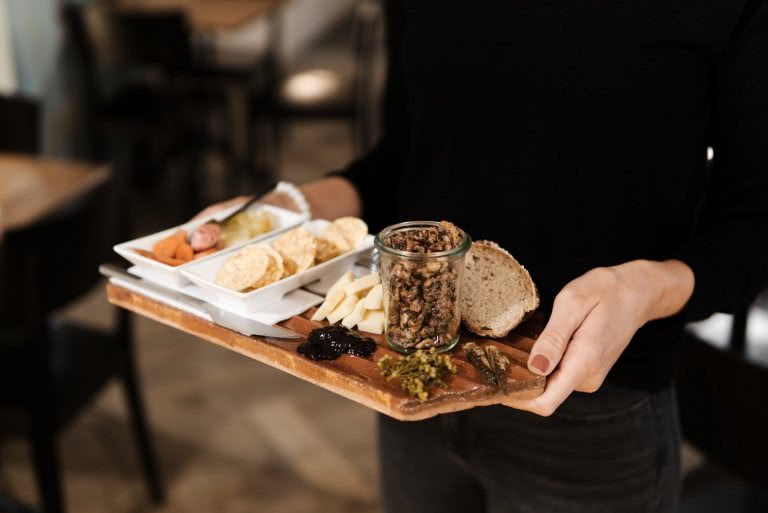 Die besten Apéroplättli in Bern - Bärner Meitschi