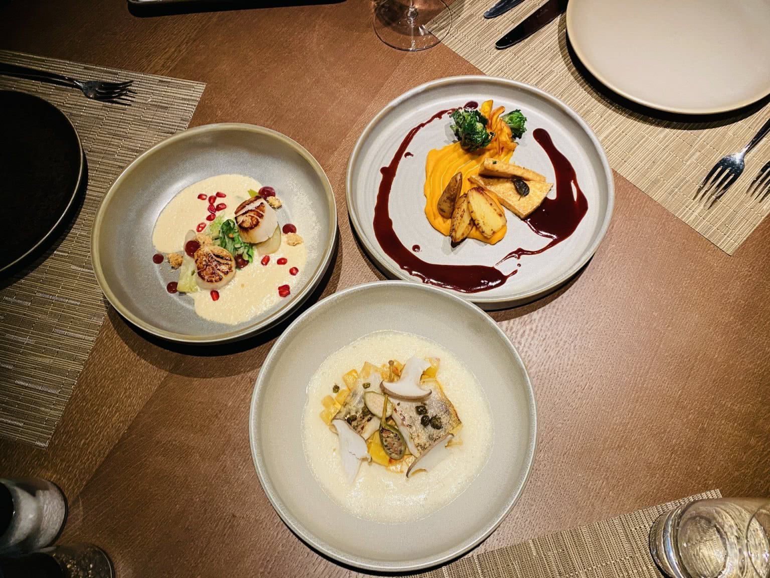 Restaurants für ein gemütliches Abendessen in Bern - Bärner Meitschi