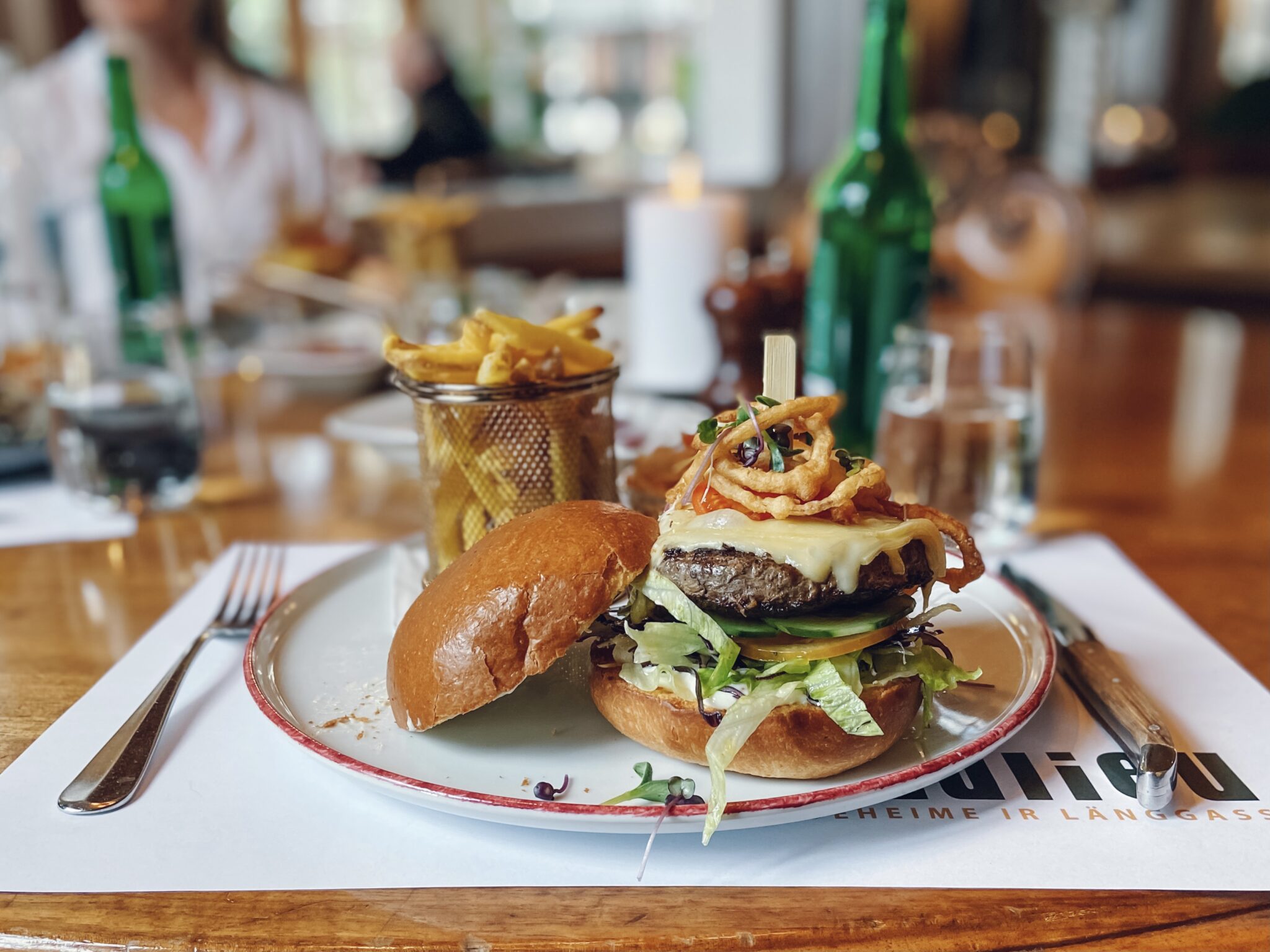 Die besten Burger in Bern - Bärner Meitschi