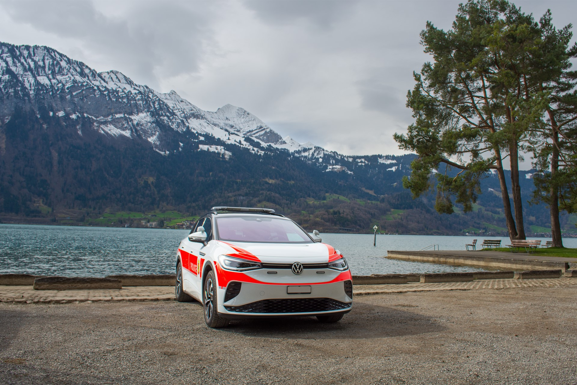 Ecologique et performante – la mobilité à la Police cantonale bernoise ...