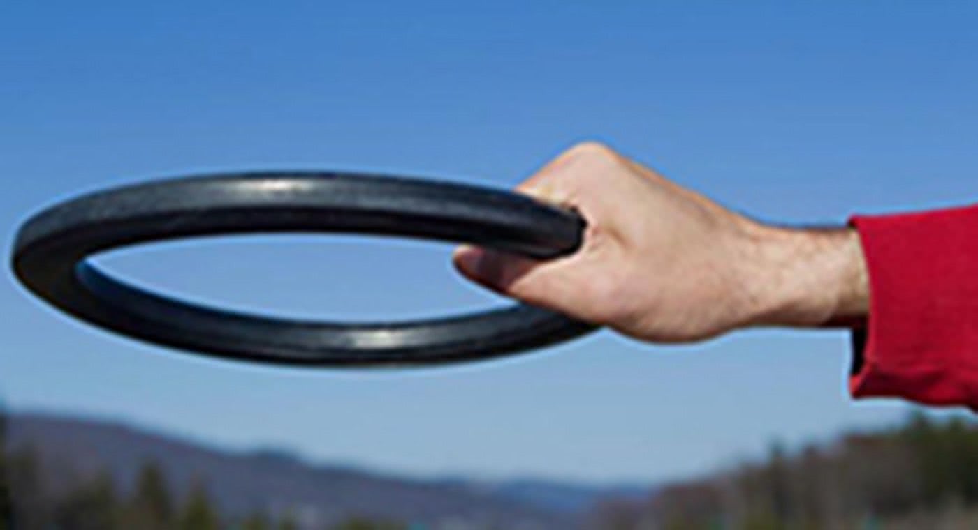 Athlétisme – Lancer en rotation: Lancer en fronde » mobilesport.ch