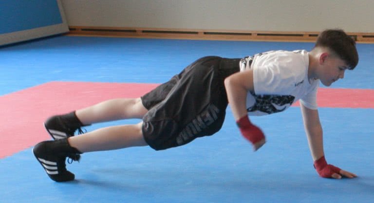 Light-Contact Boxing: Frühstückstablett » mobilesport.ch