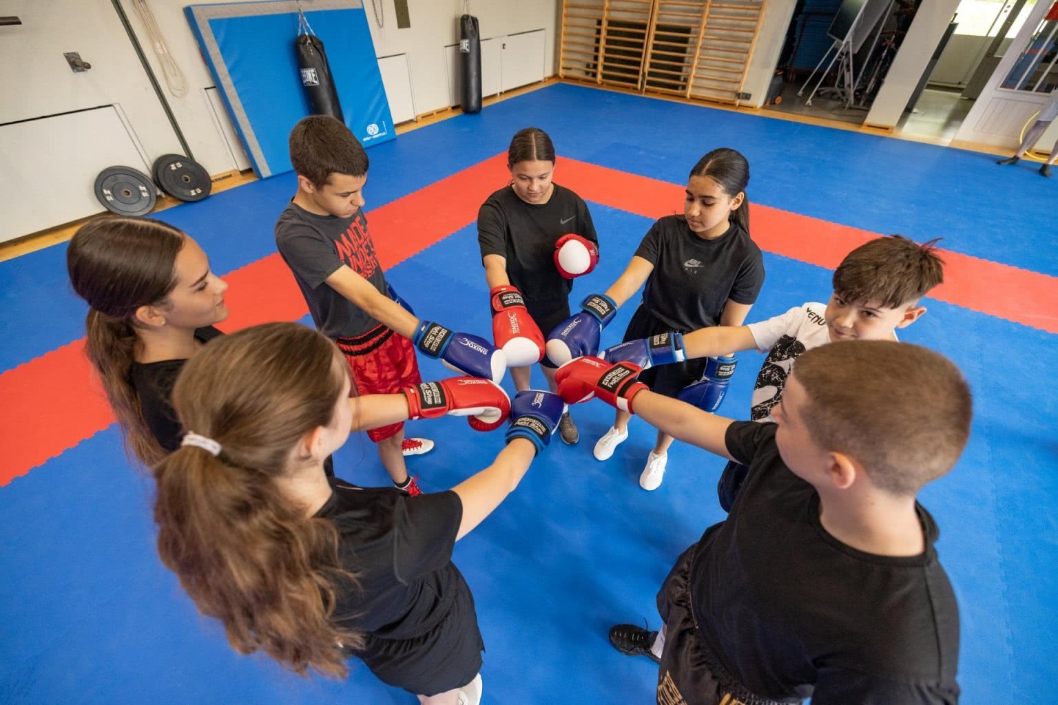 Light-Contact Boxing: Aufwärmen teilen » mobilesport.ch