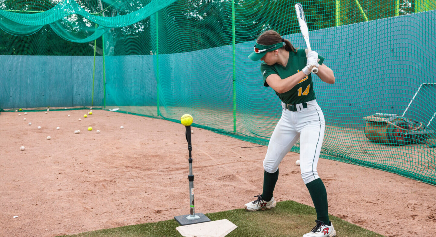 Baseball – Erscheinungsformen: Offensive – Den Ball erfolgreich ins ...