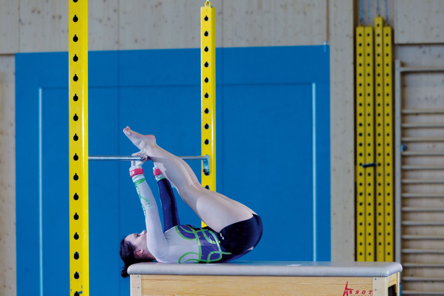 Geräteturnen – Reck: Kippen (Schwebe-, Lauf-, Schwungkippe ...