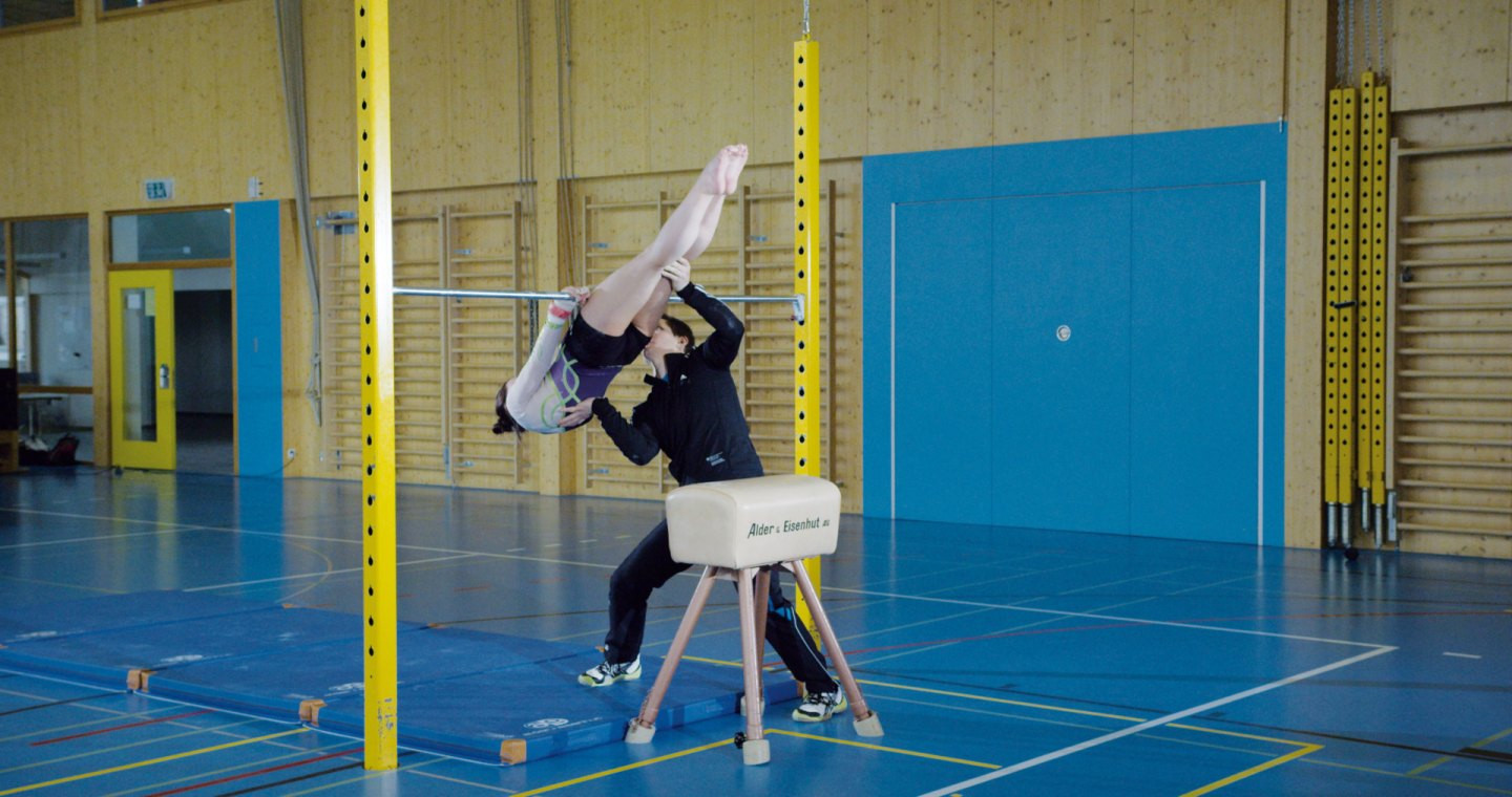 Geräteturnen – Reck: Kippen (Schwebe-, Lauf-, Schwungkippe ...