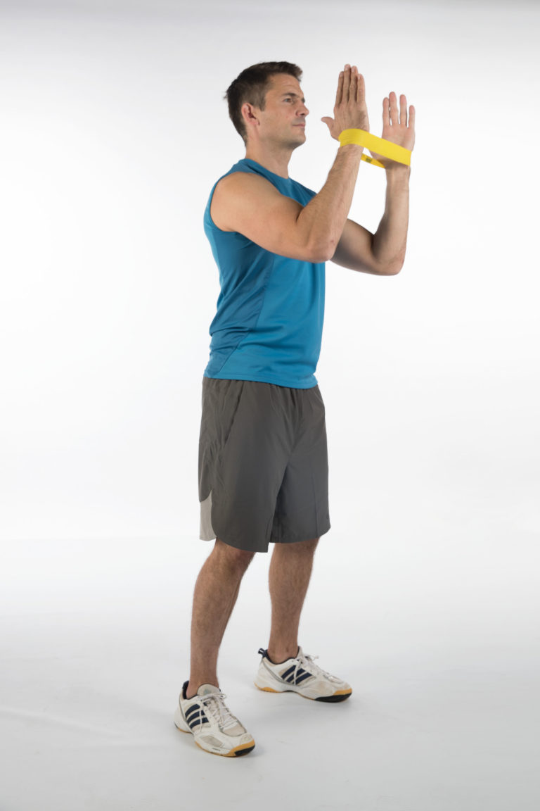 Allenamento con attrezzi − Mini fasce elastiche: Rotazione esterna della spalla verso l'alto ...