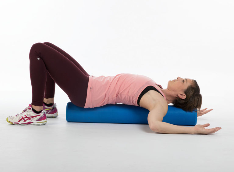 Allenamento con attrezzi − Foam roller: Mobilizzazione della muscolatura dorsale » mobilesport.ch