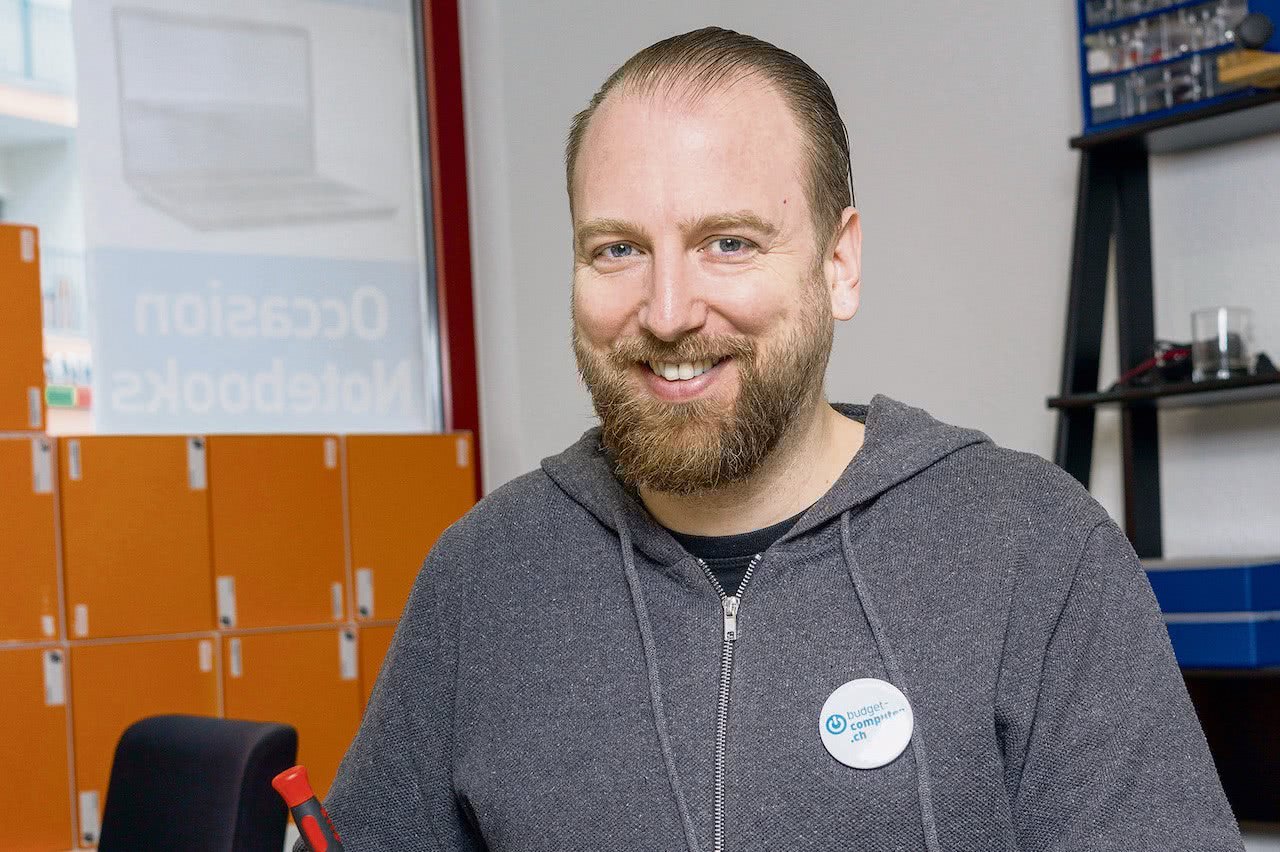 Online-Versandhändler Lukas Steimer: «Ich gebe Computern ein zweites ...