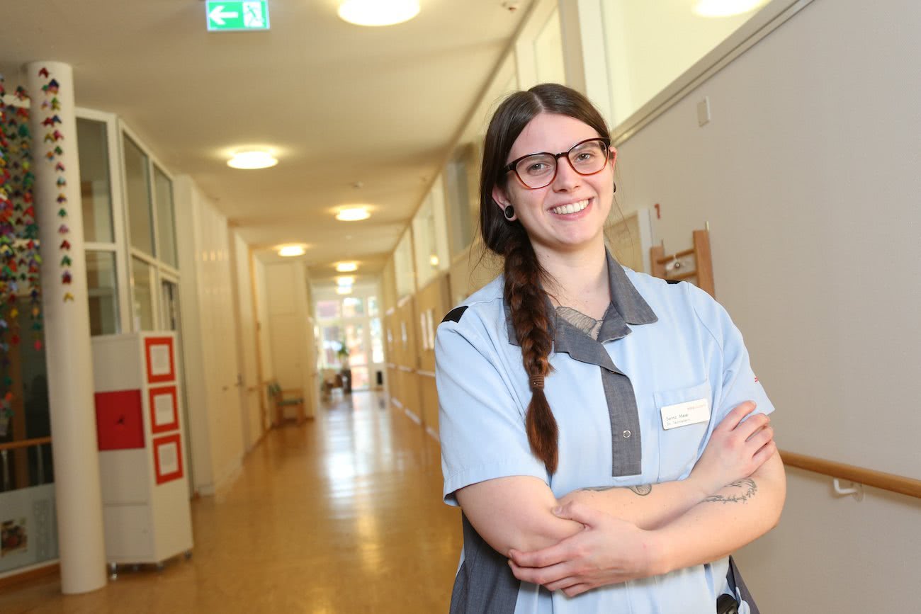 Pflegerin Sarina Meier (25): «Kommt mir vor wie eine WG» » workzeitung.ch