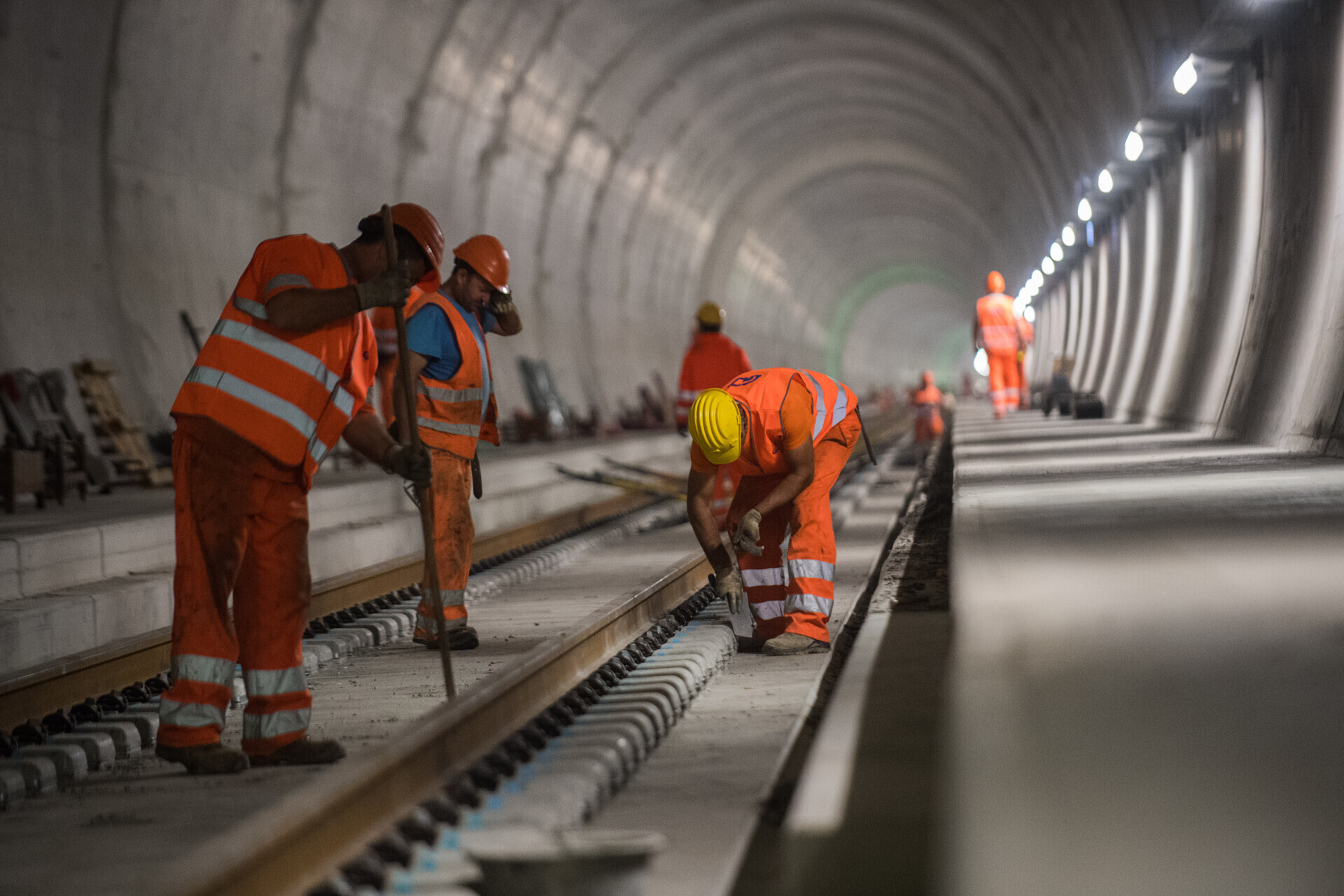 Gleisbauer gegen Tessiner Schlendrian-Justiz » workzeitung.ch