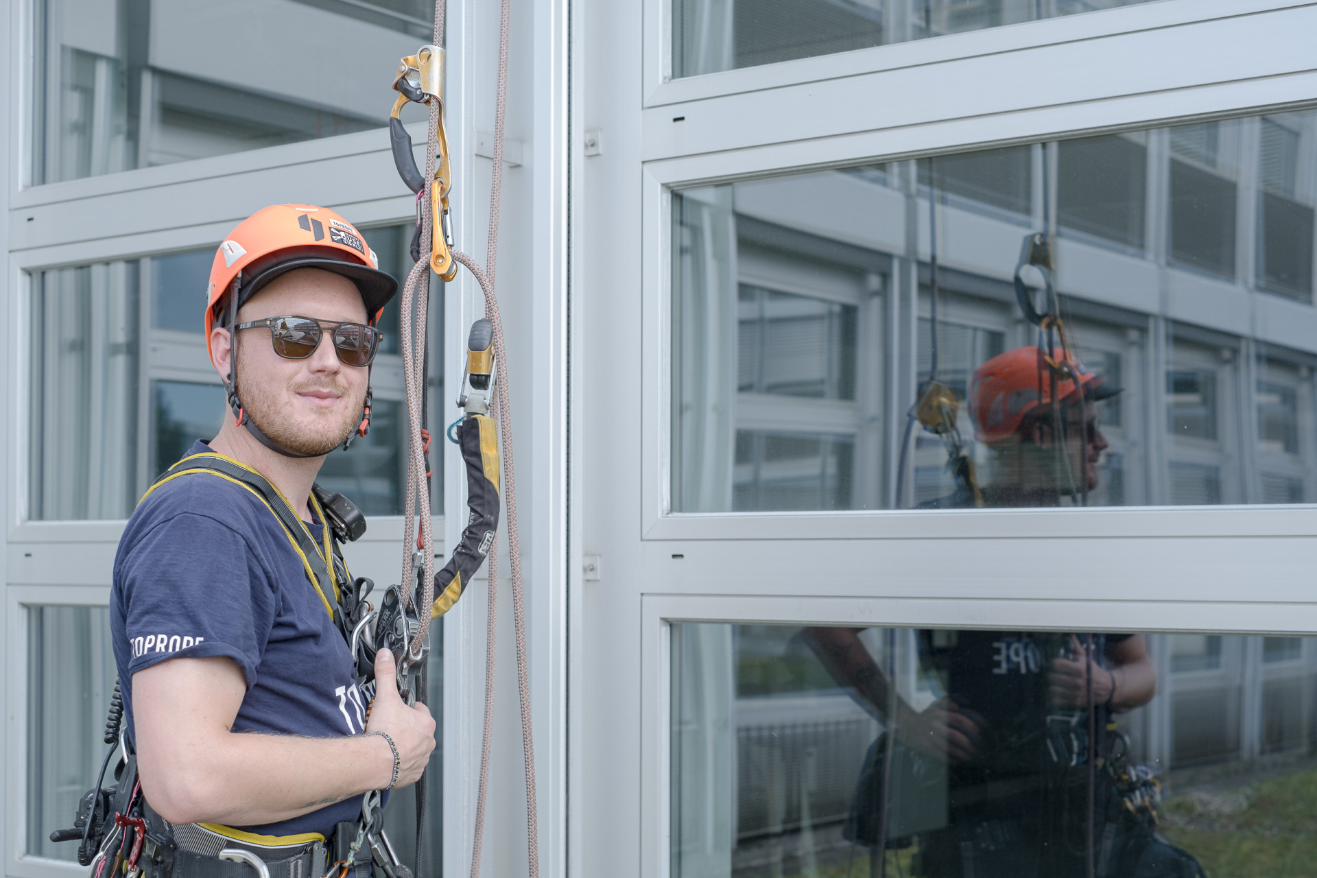 Herumhängen als Beruf: Janick Badertscher (29) verbringt Stunden im ...